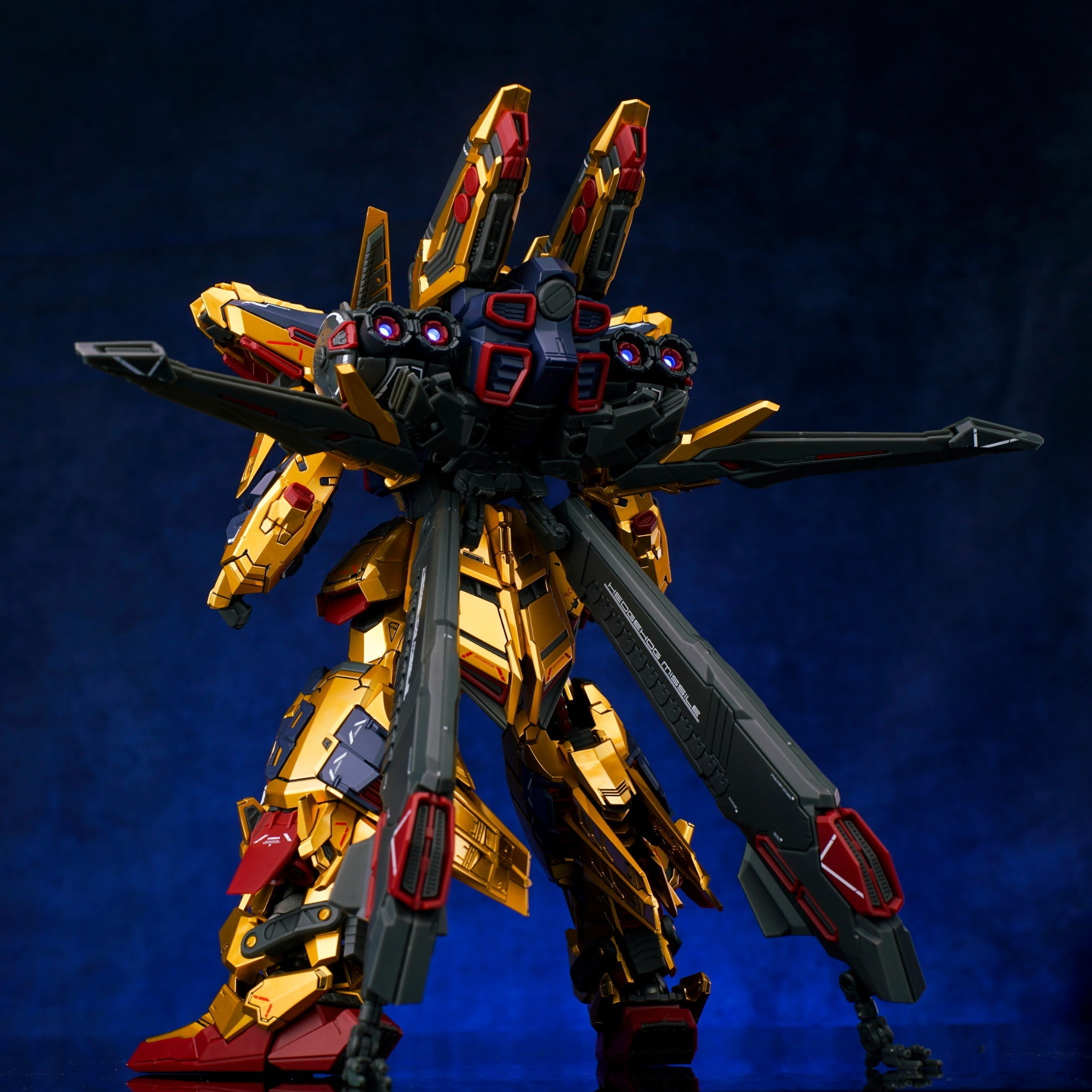 Shenma 1/100 Golden Warrior Metal Frame Model Kit – Cool Dragon Hobby